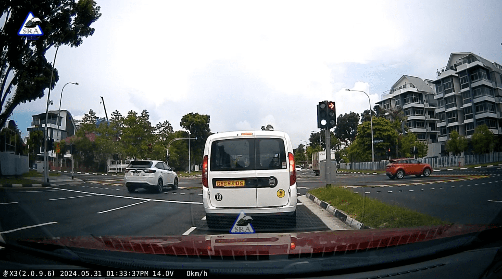 How To Make A U-Turn In Singapore - Singapore Road Accident